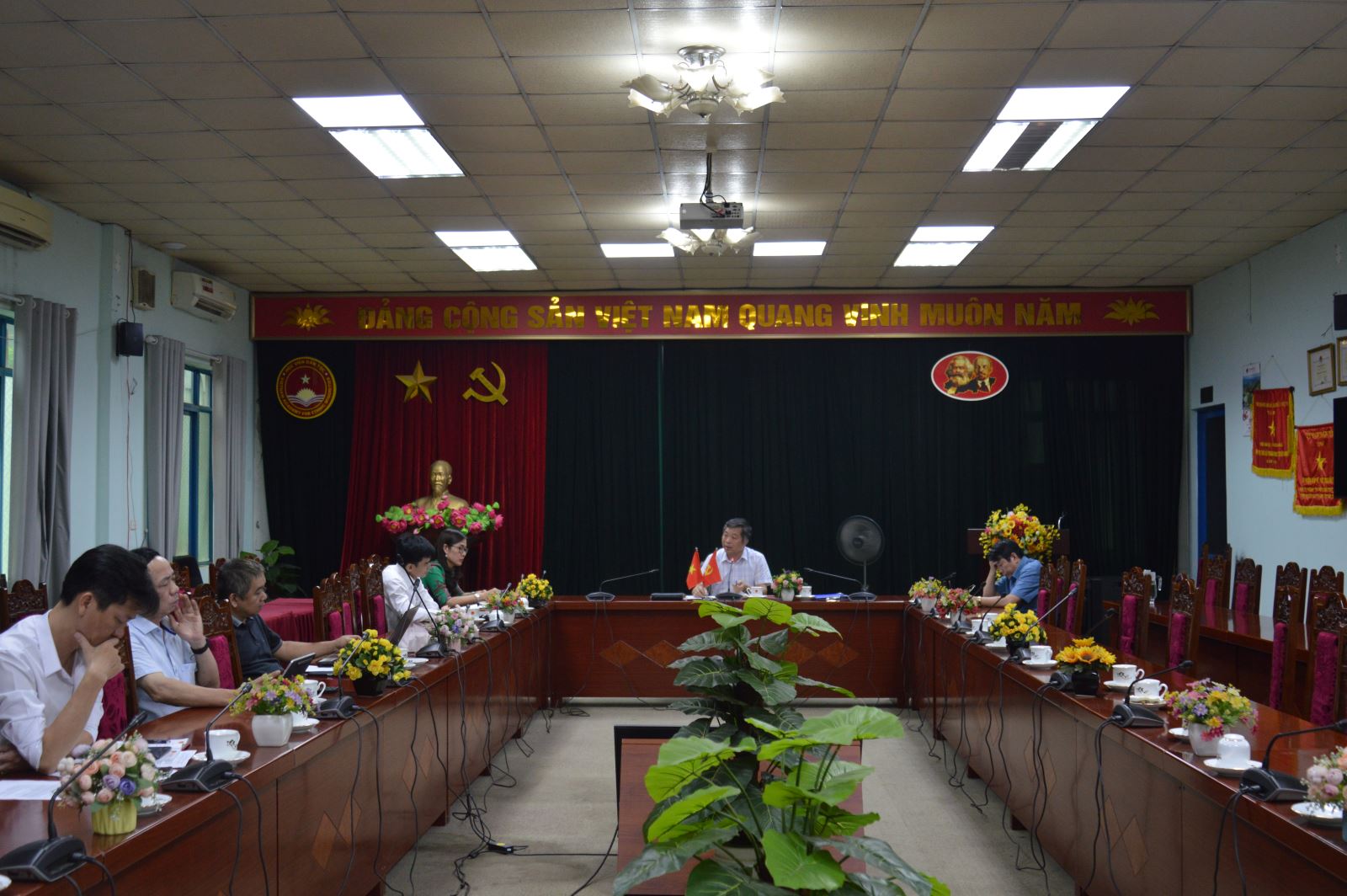 Xây dựng kế hoạch tổ chức Hội thảo tham vấn dự thảo 02 Đề án trình Thủ ...